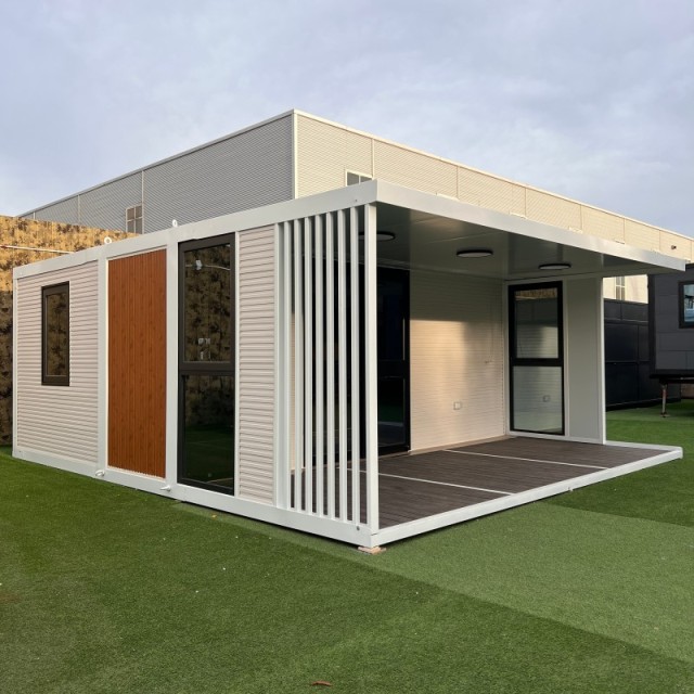 Modular Flat-Top Folding Home Featuring One-Side Outdoor Terrace