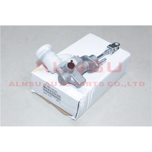 Hydraulic Clutch Master Cylinder For MR995036 Mitsubishi L200