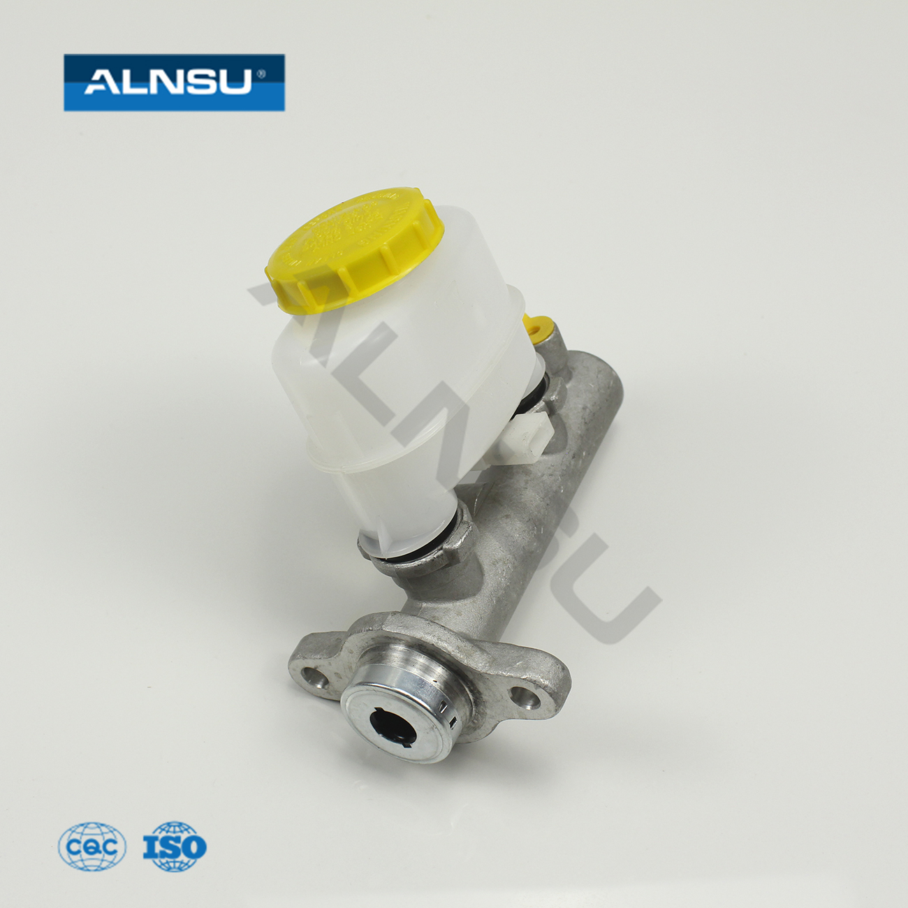 Auto spare parts wholesale price brake master cylinder for NISSAN D22 ...