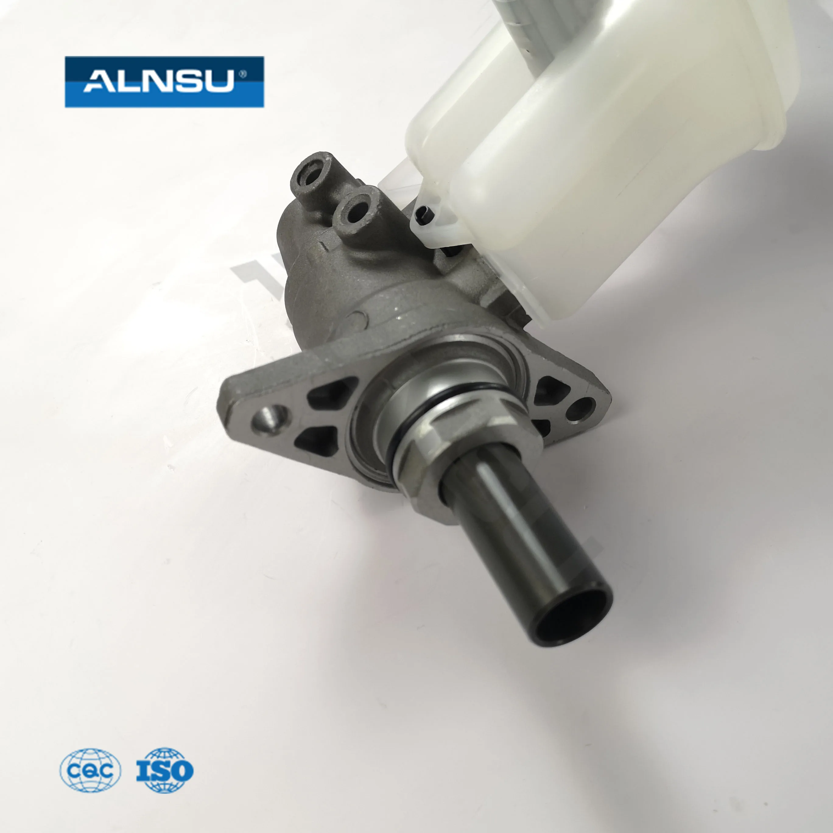 Auto spare parts wholesale price brake master cylinder for TOYOTA ACU20 ...