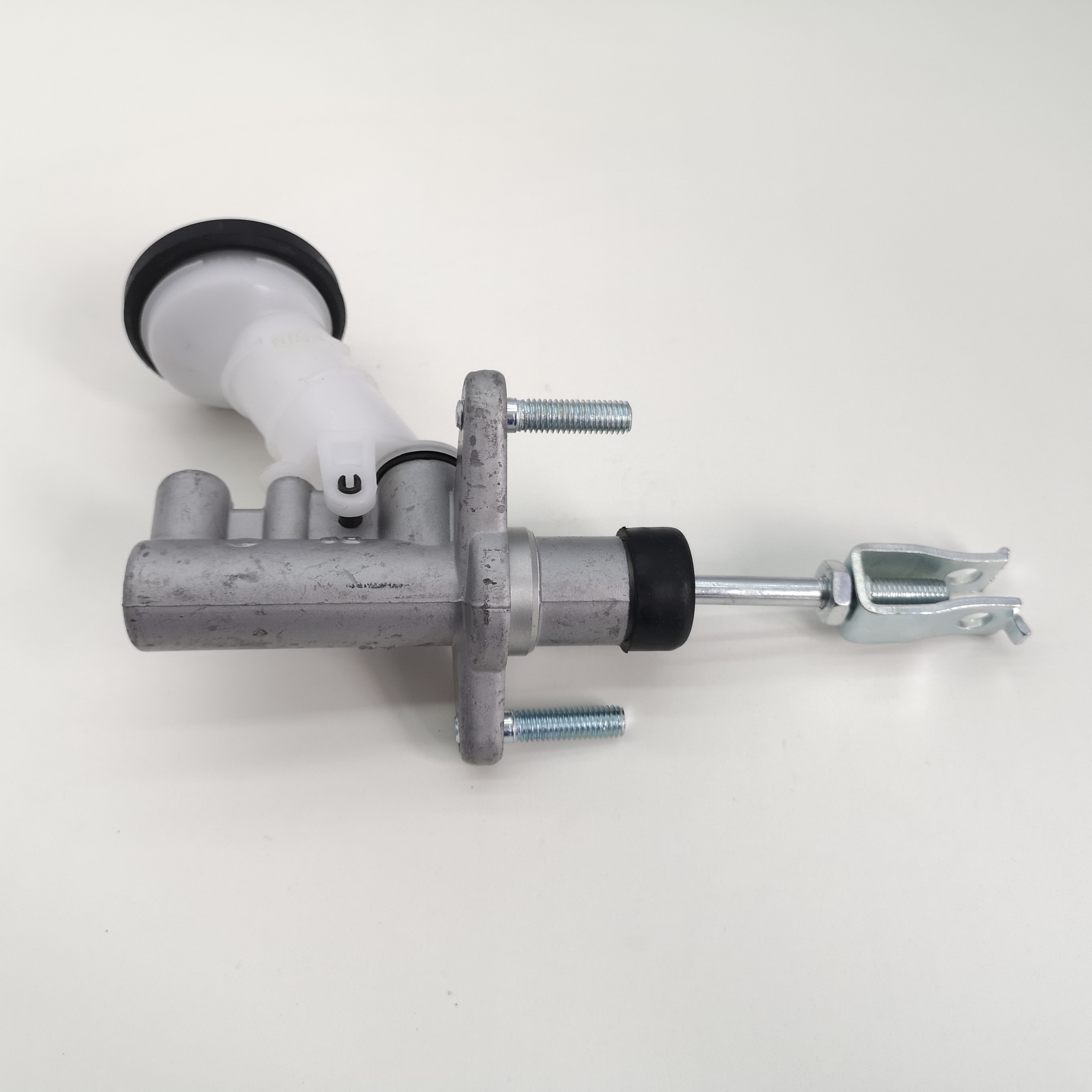 Factory price high quality clutch master cylinder for Toyota AE100 ...