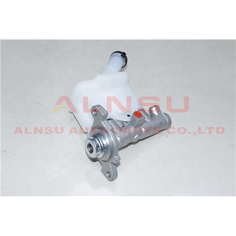 Brake master cylinder for D6010-1HM1A N17 K13
