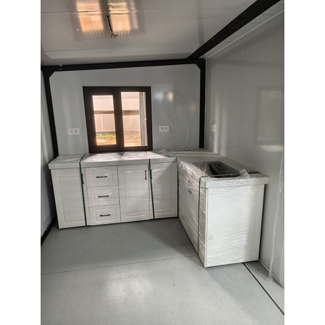 Red Brick Wall Decoration Expandable Container House