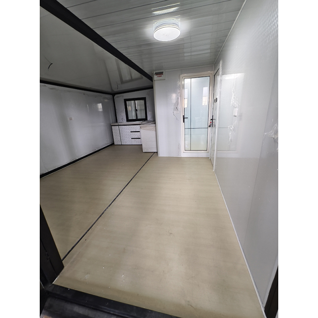 Custom Exterior Wall Expandable Container House