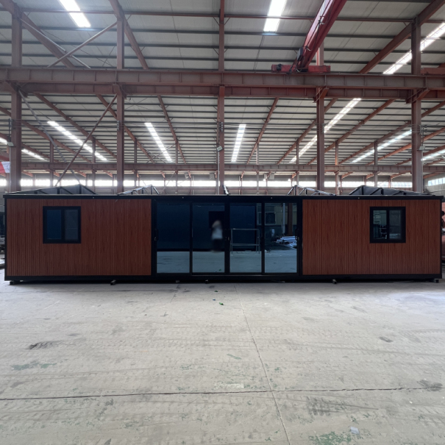 40ft Luxury Modular Prefab Tiny Container Houses From China