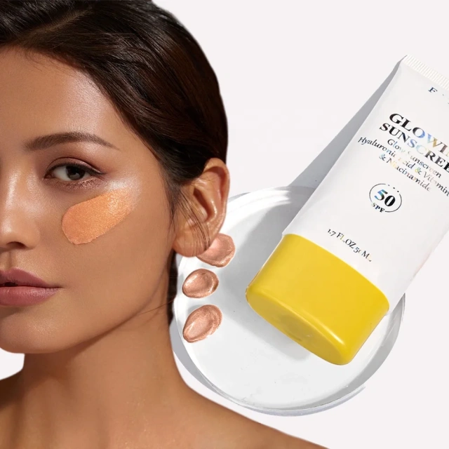 Golden Glow SPF 50 Sunscreen Glowy Primer Broad Spectrum Sunscreen ...