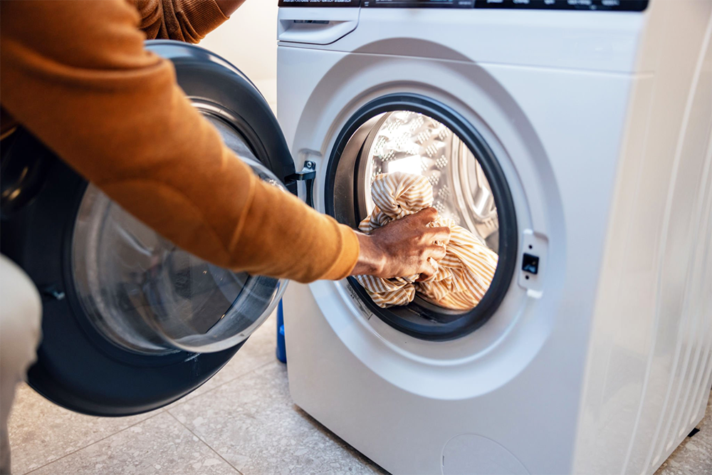 How Does a Washing Machine Operate?