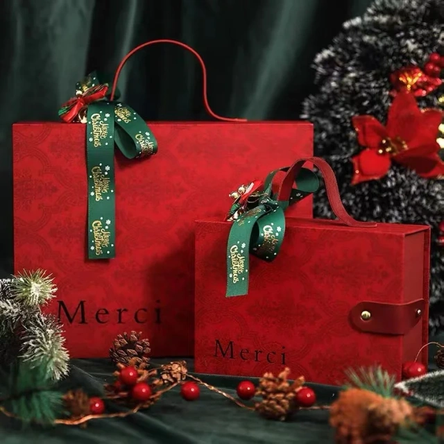 Luxury Christmas Gift Box Ready To Ship Cardboard Merry Christmas Gift ...