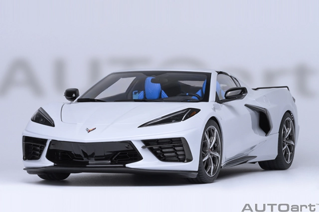 71284 1/18 CHEVROLET CORVETTE C8 STINGRAY Z51 (CERAMIC MATRIX GREY ...