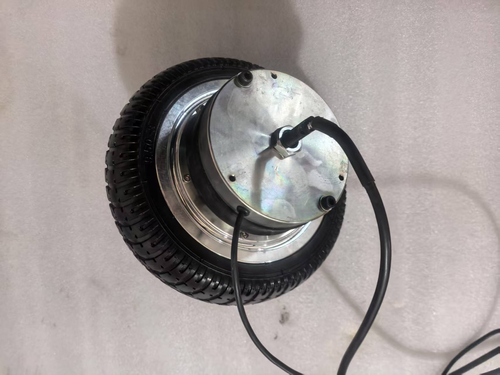 10 inch electromagnetic brake hub motor robot motor solid tire 50 Nm ...