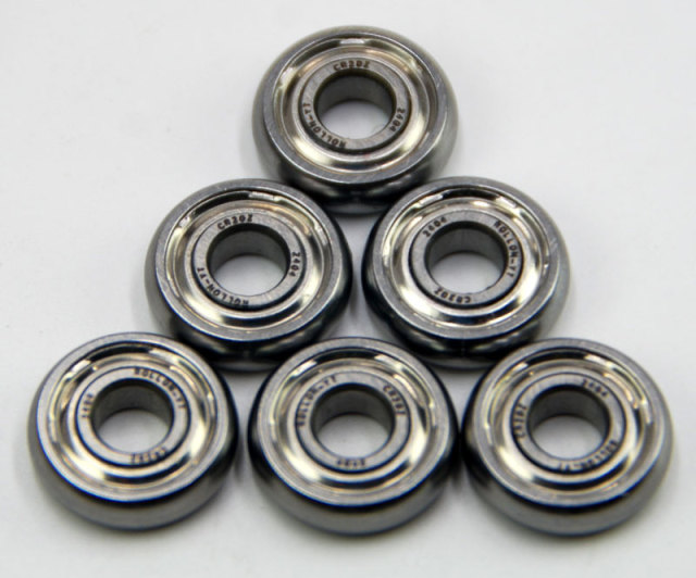 CR20 -Track roller with spherical profile