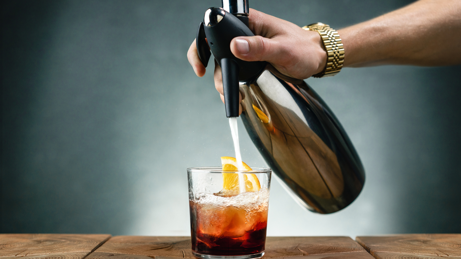 What’s the Difference Between a Cream Whipper and a Soda Siphon?