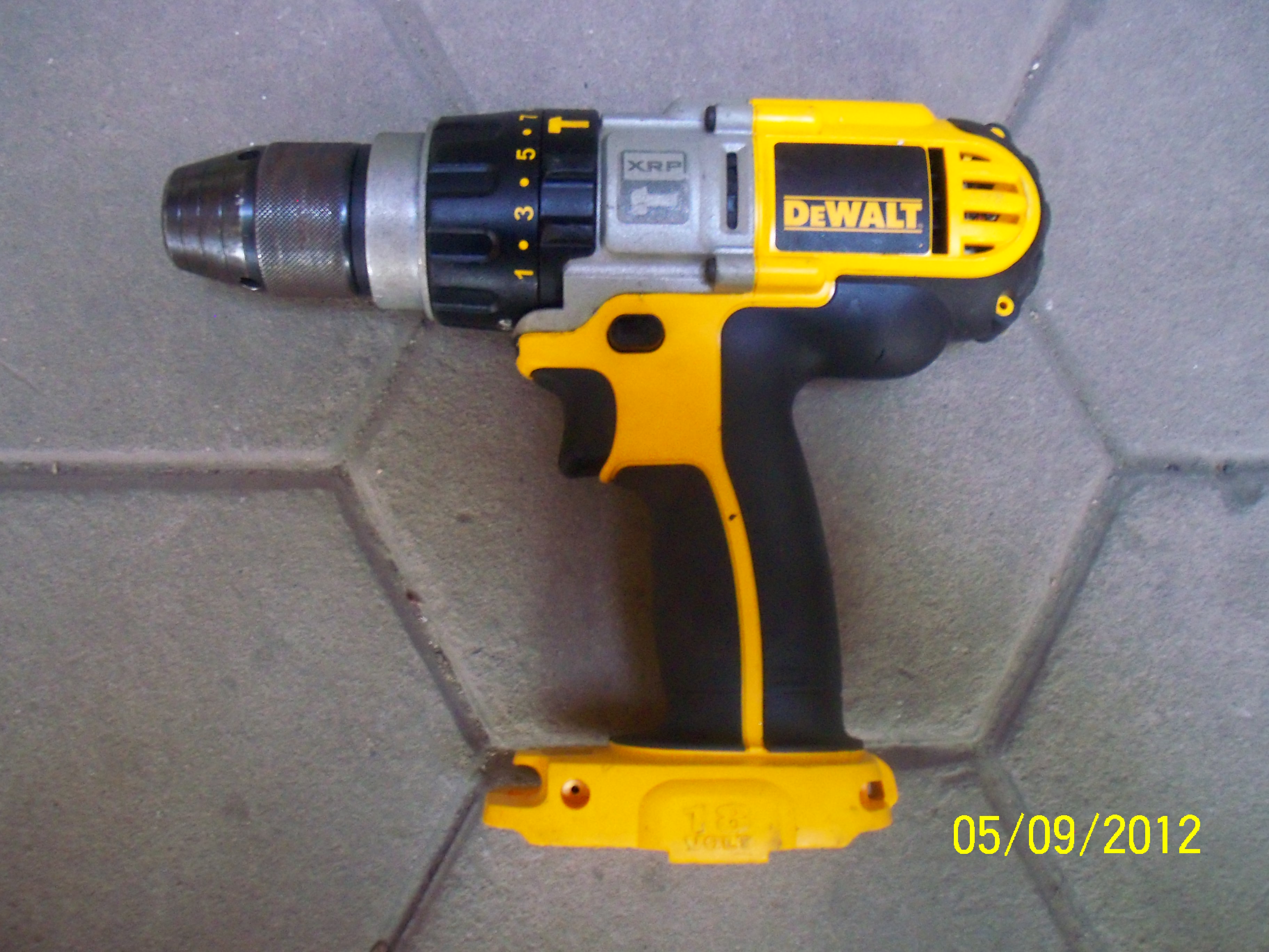 DEWALT DCD950 18V 1/2" Cordless Drill/Driver/Hammer Drill (Tool Only)