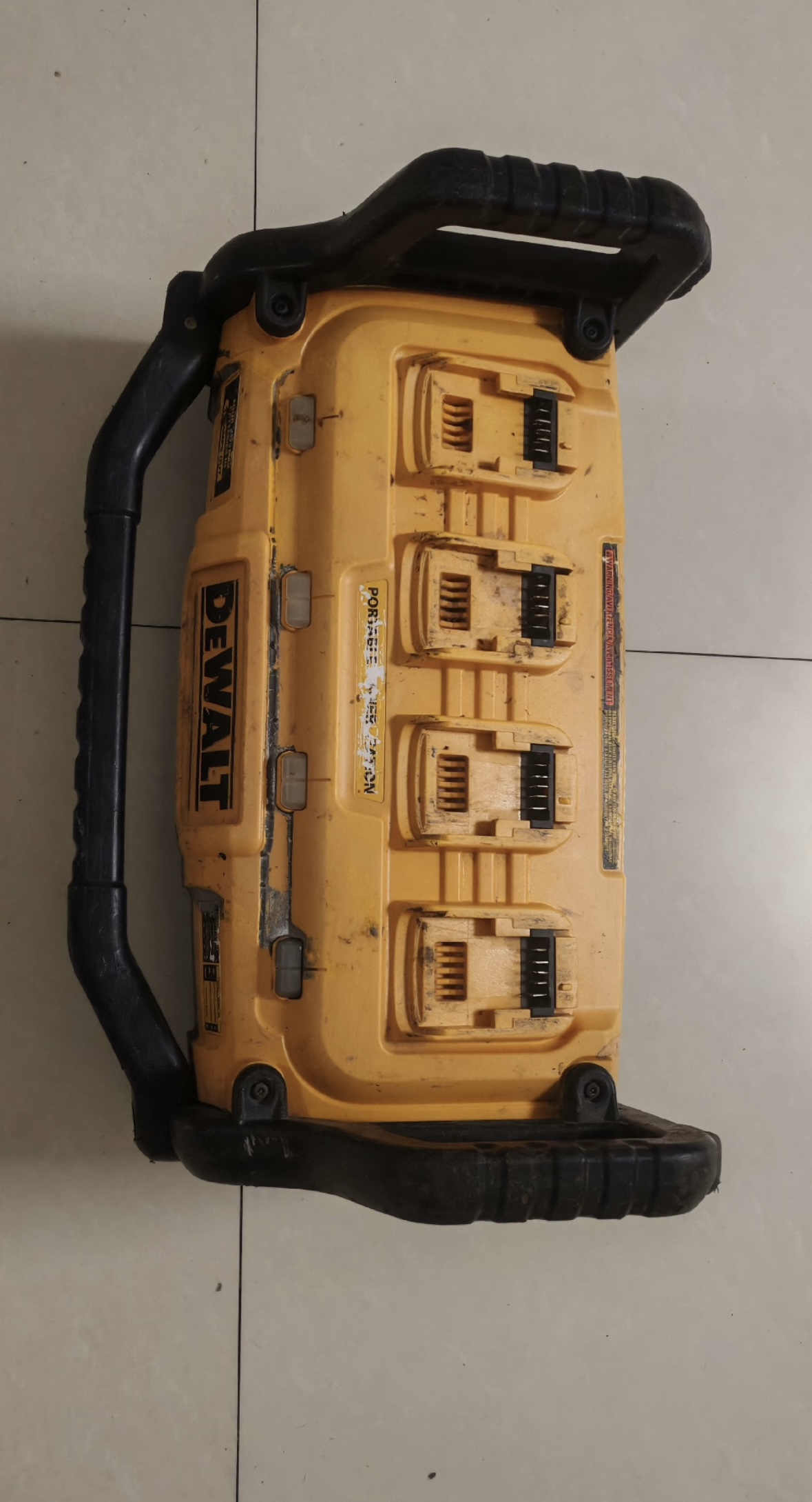 GENUINE DEWALT DCB1800B 1800W Portable Power Station