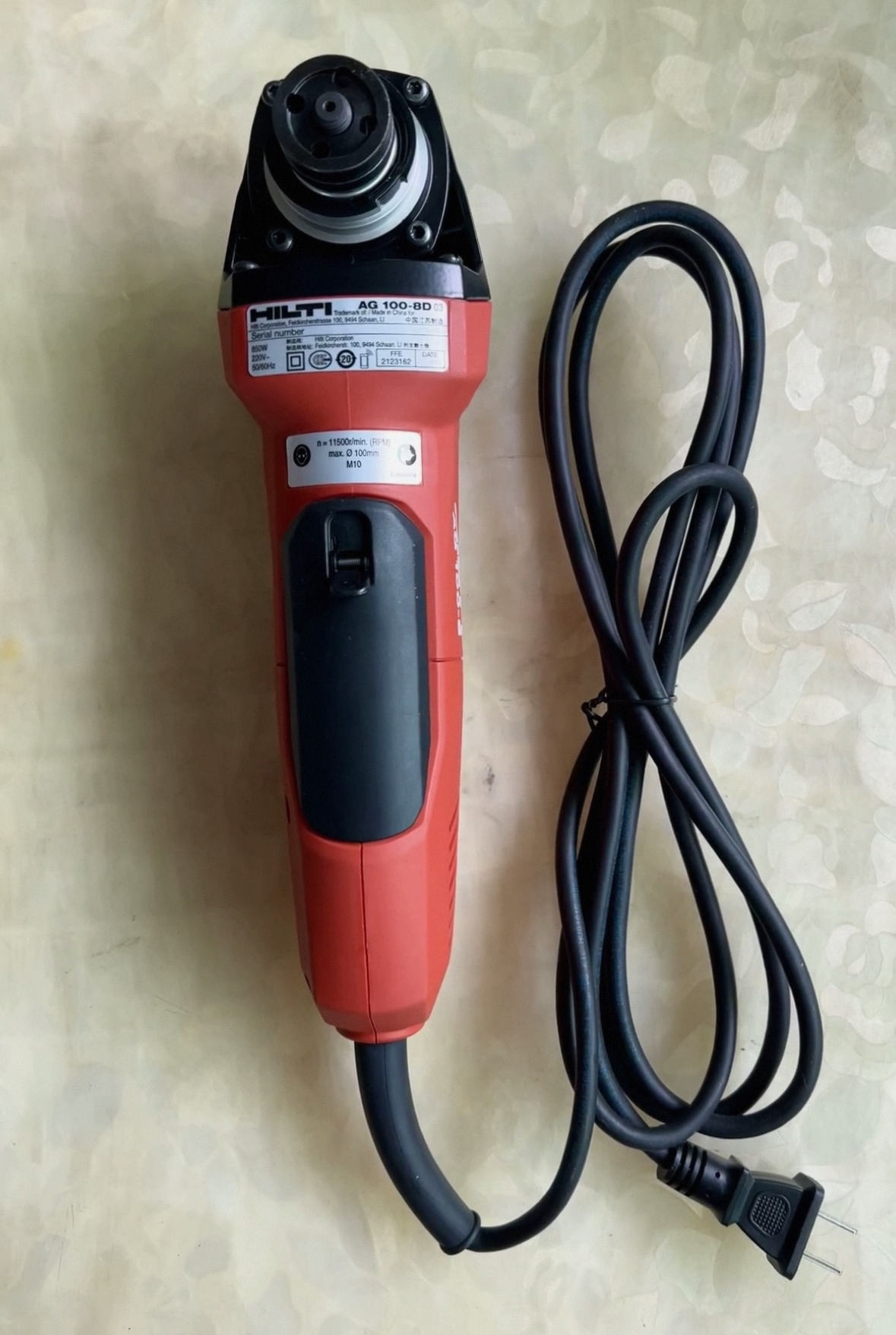 HILTI AG 100-8D Angle Grinder