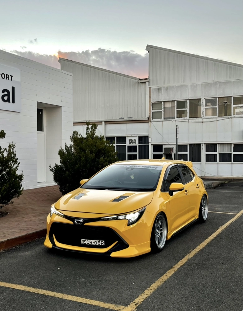 19- Corolla hatchback TRD style body kit