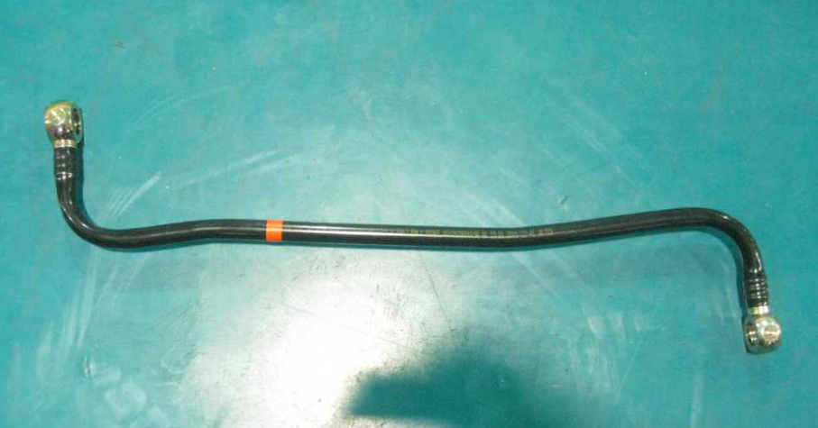 Fuel pipe assembly
