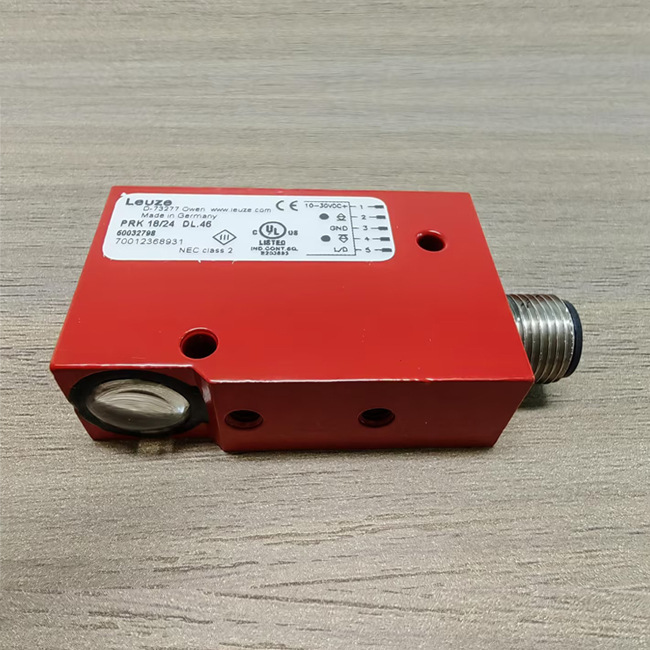 德国 Leuze 镜反射型光电传感器 型号PRK 18/24 DL.46