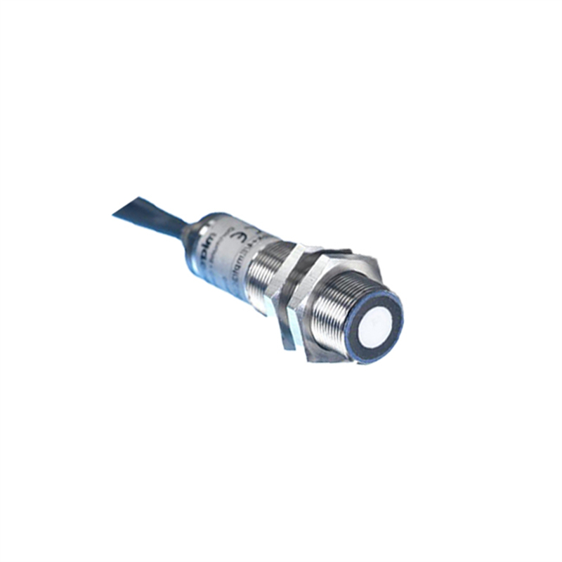 Microsonic Ultrasonic sensors dbk+4/M12/3CDD/M18 E+S