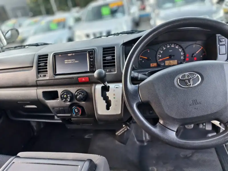 2017 TOYOTA Hiace, Turbo Diesel, low kilometers