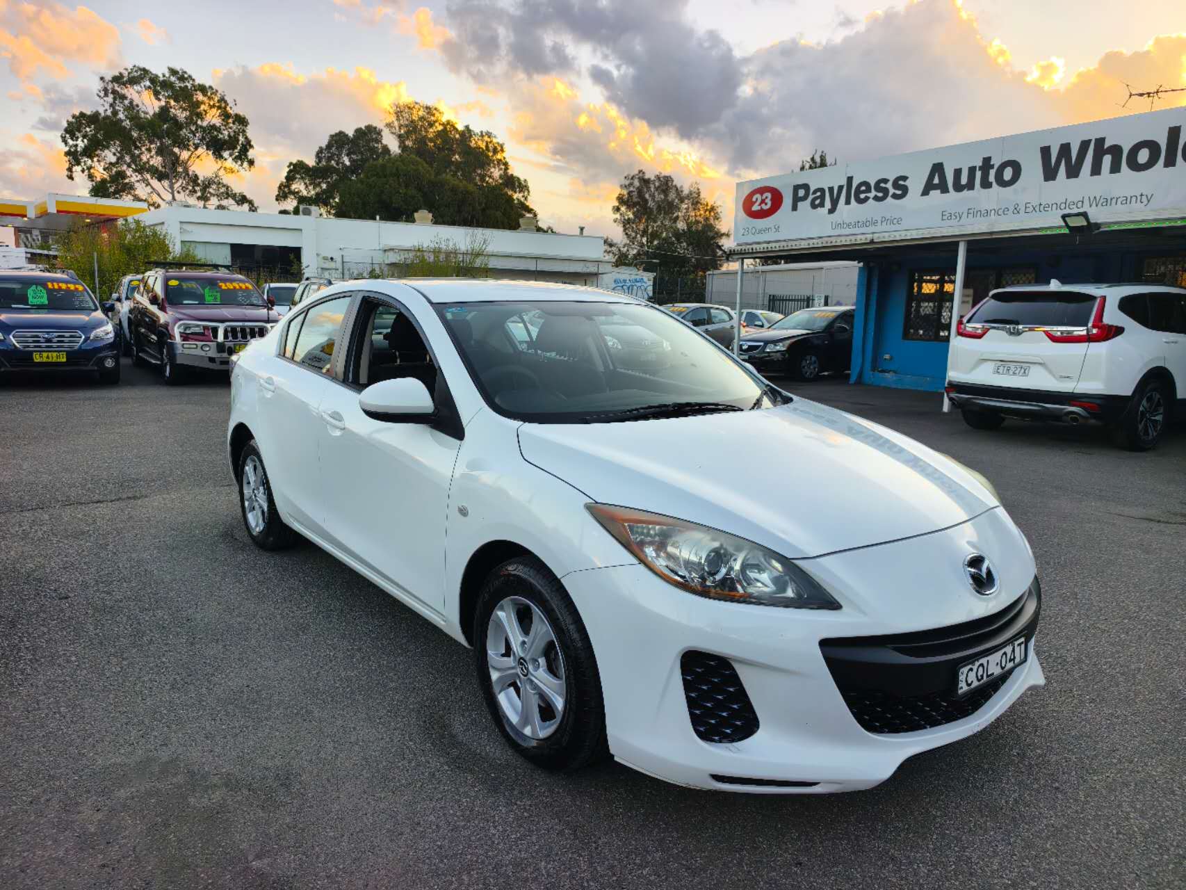 2013 MAZDA MAZDA3 NEO, auto, $ 7999 Cheap reliable 1st car.