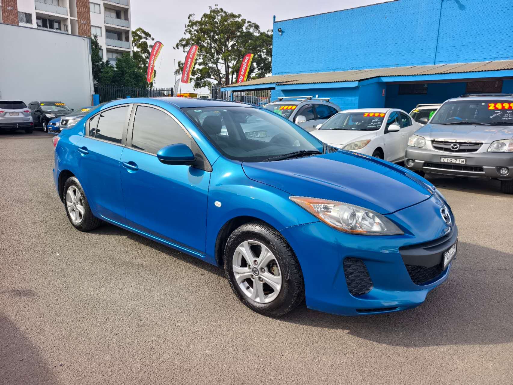 2013 MAZDA MAZDA3 NEO, auto, low kilometers, well maintained, $ 8999 ...