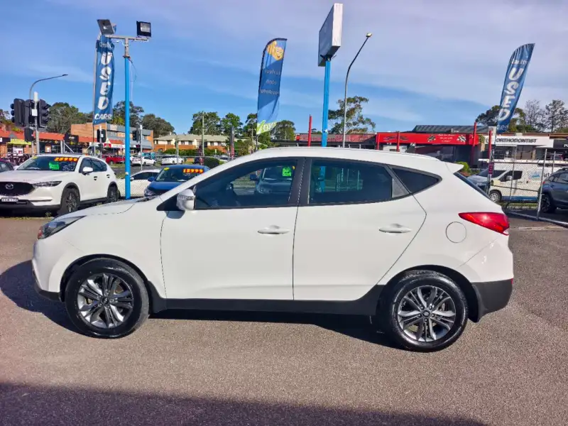 2015 HYUNDAI iX35 SE (AWD), Turbo Diesel, well maintained, $ 9999 On ...