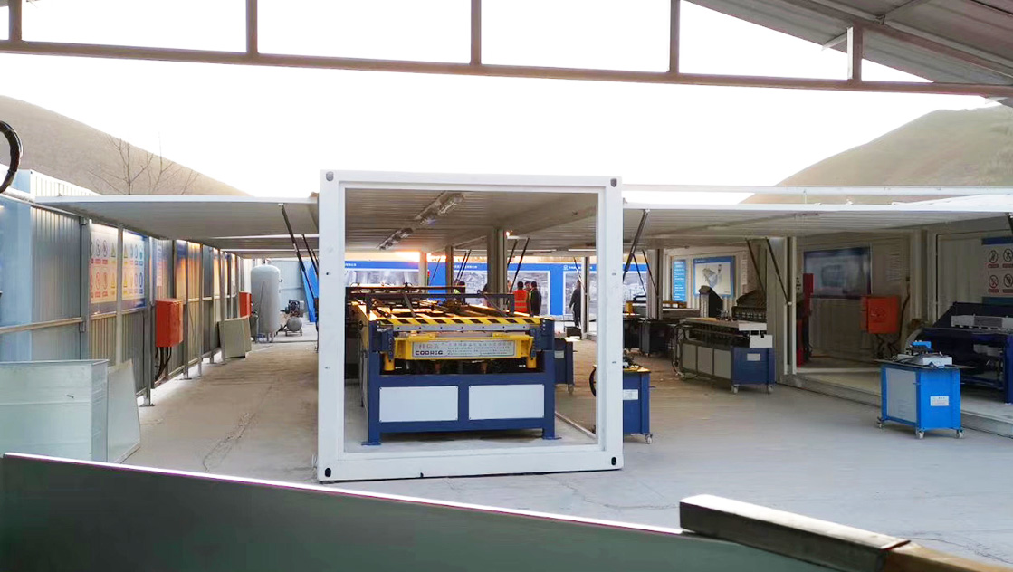 Mobile Duct Manufacturing Center
