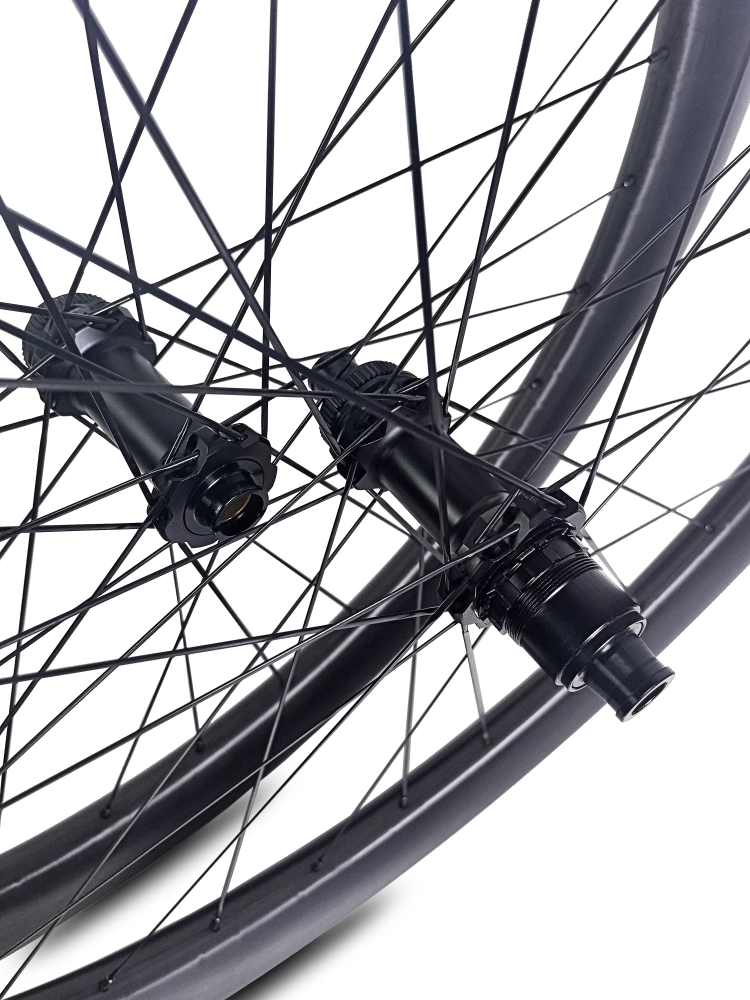 Boost XMCS 32.5mm IW 53mm depth T1100 carbon 700C gravel bike wheelsets ...