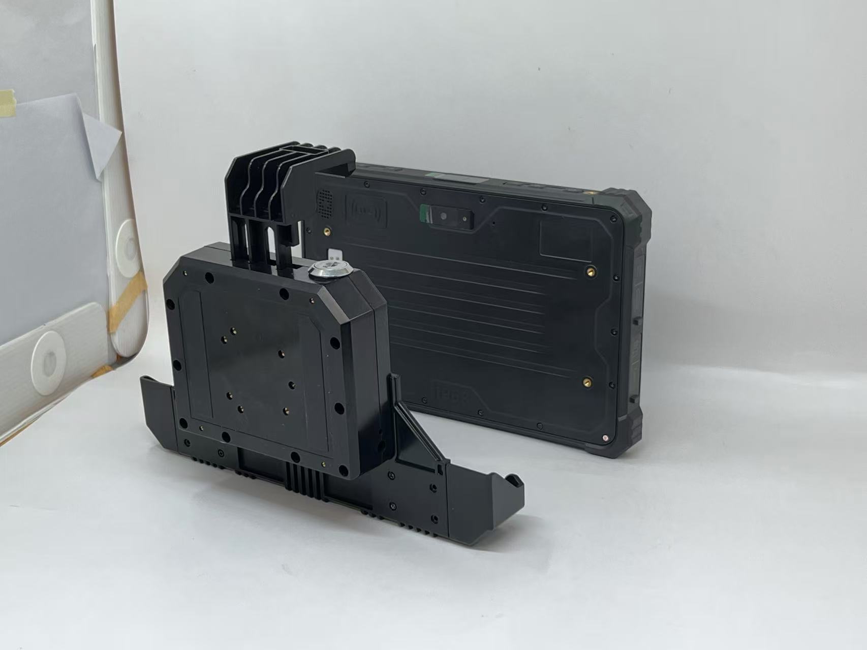 Introducing Our New Vehicle Docking Solution for Rugged Tablets