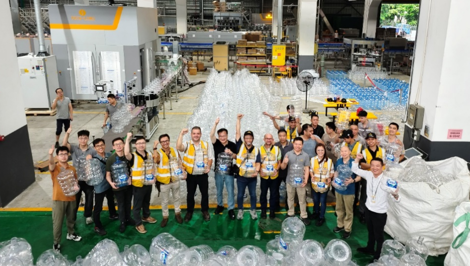 Danone five-gallon bottled water is put into production in Indonesia ...