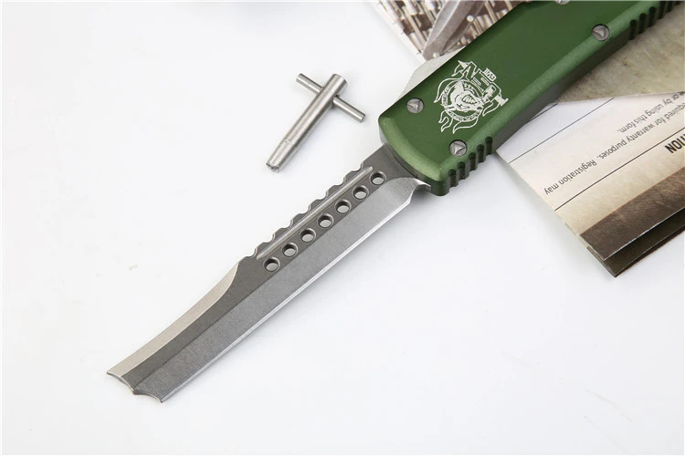 MT UT Razor AUTO OTF Knife 3.34" D2 Satin Dagger Blade, Aluminum Alloy ...