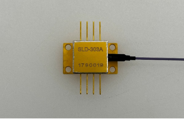 Super Luminescent Diode (SLD)