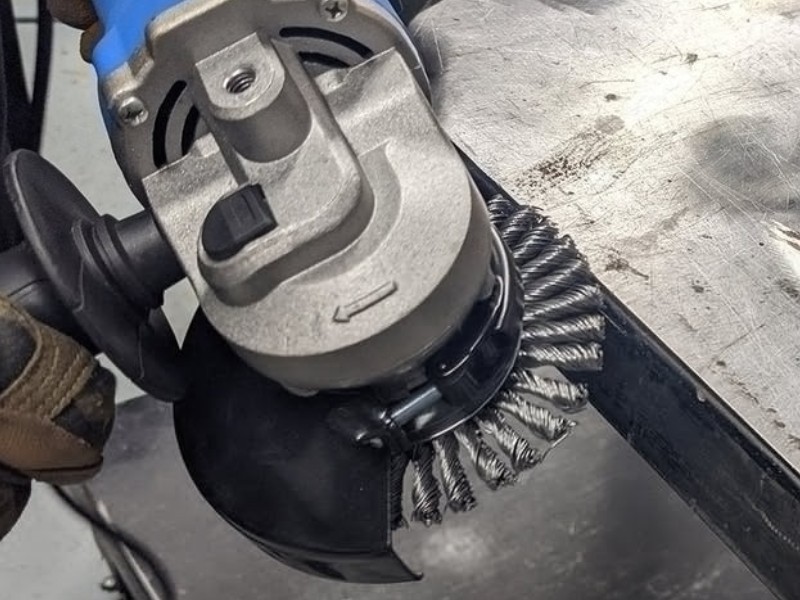 Industrial Knotted & Waved Wire Cup Brushes for Slag Removal