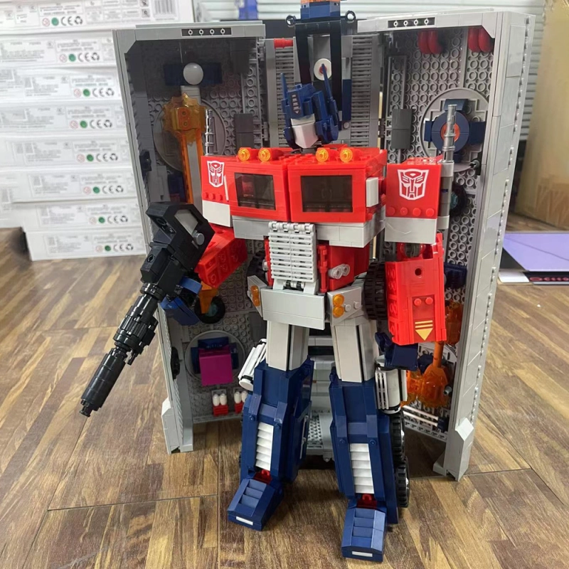 Transformers Optimus Prime Combined Carriage 1766Pcs Moc Model Modular ...