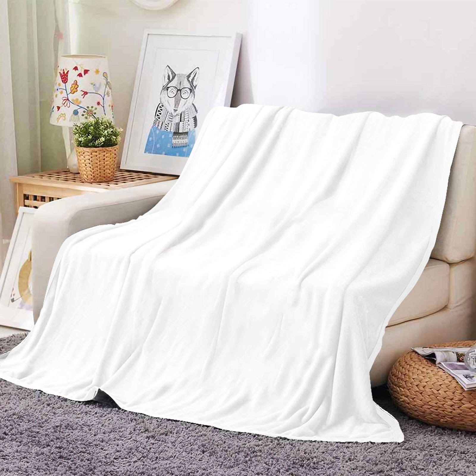 China Warehouse Soft Flannel Blankets Support Custom