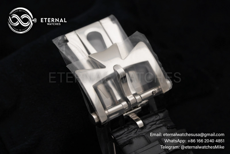 VACHERON CONSTANTIN - Traditionnelle 42mm SS/LE White DIal TURF Tourbillon