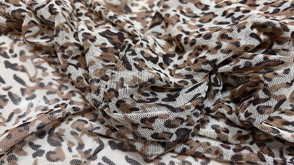 What is Mesh Fabric and How to Print on It?
