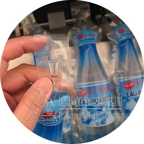 sachet drinking water filling and sealing machine