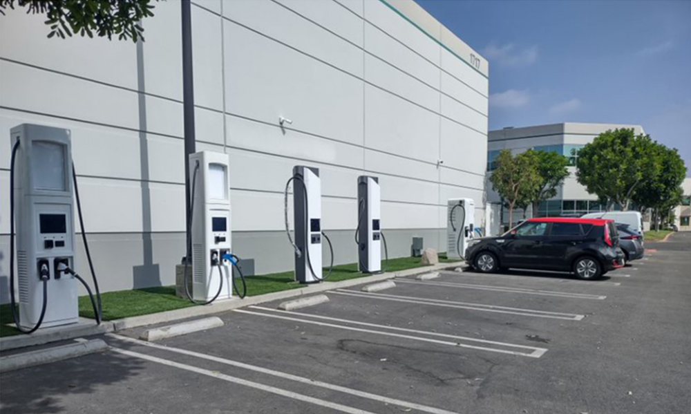 Touch screen Monitors in Outdoor Charging Stations
