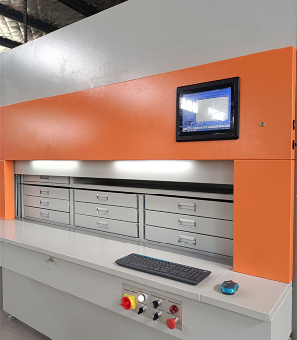 Automatic Intelligent Vertical Carousel system