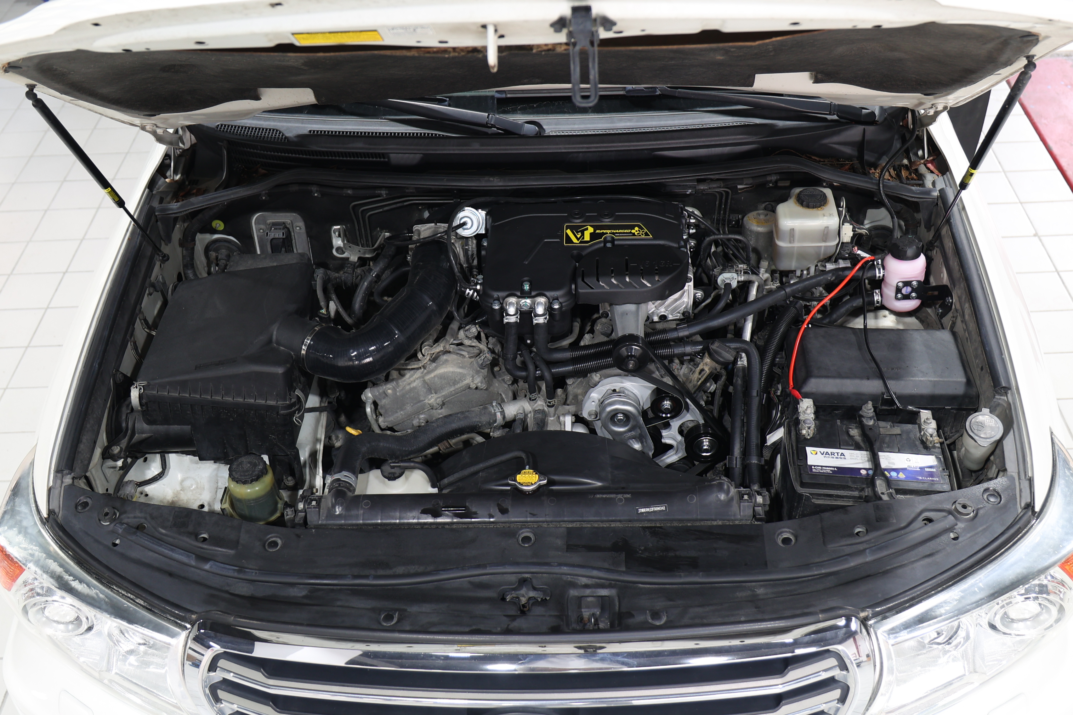 Toyota 1GR-FE 4.0L VT TVS1320 Supercharger Kit