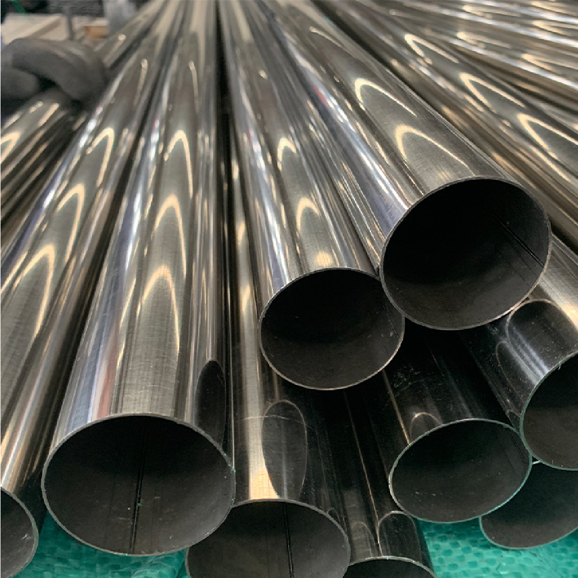 Wholesale 403 Stainless Steel Pipe Factory Price Stainless Steel Pipe