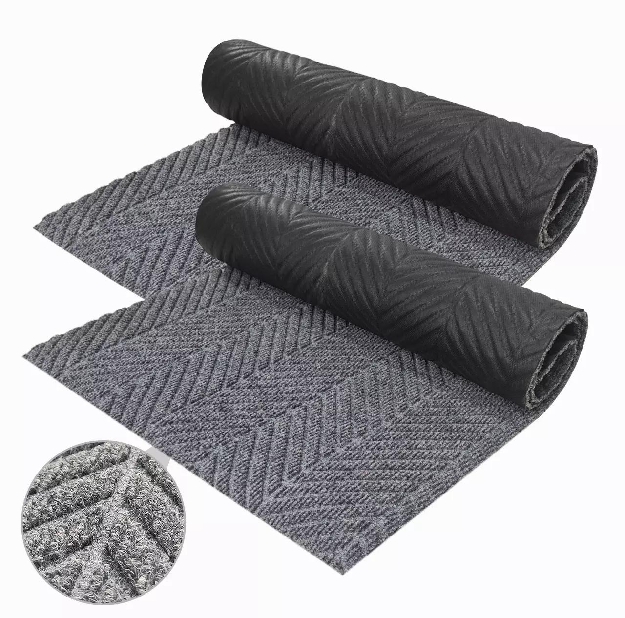 Jett™ Tire Tread Texture Scraper Mat