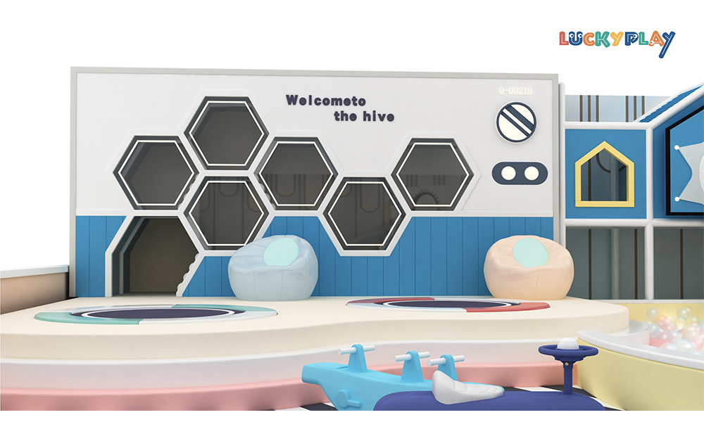 Profitable multi gaming indoor playground for commercial investors