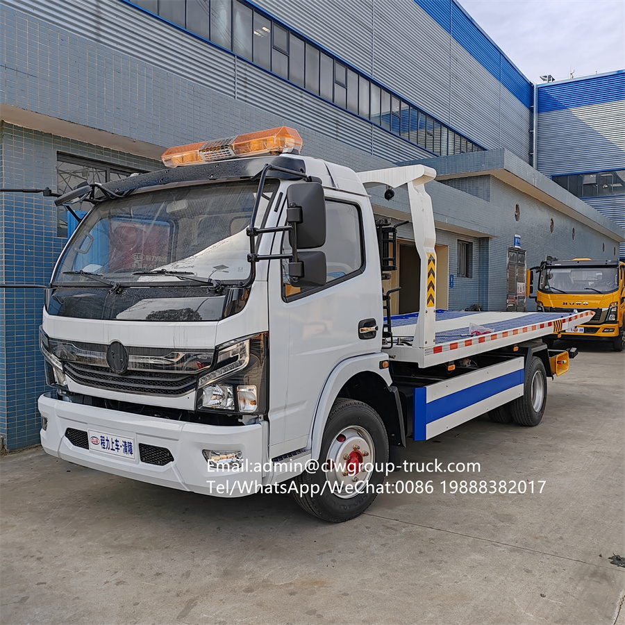 Dongfeng 4 tons winch flatbed rollback underlift car carrier tow truck