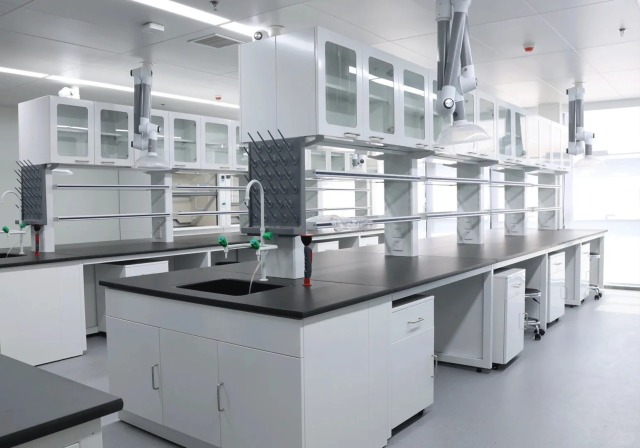Laboratory Table with Sink Epoxy Worktop Acid Alkali Resistant Island Bench