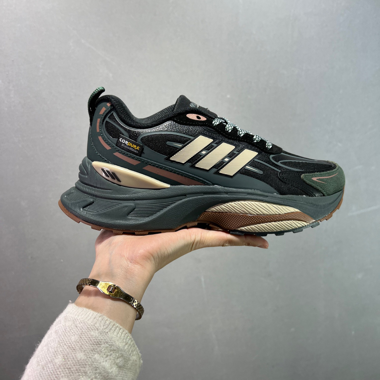 Adidas MTS PRO