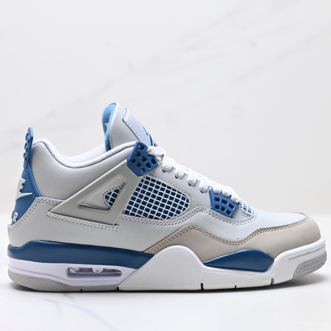 【N-K】 A-J4 White Low