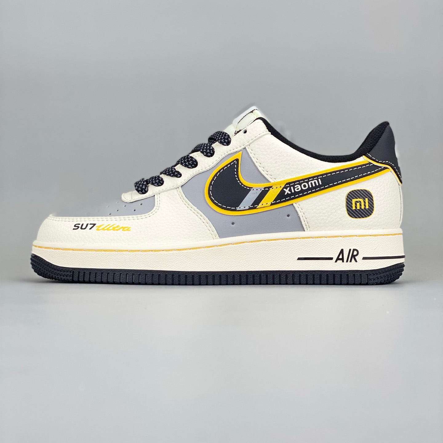 【N-K】 SU7 Ultra Low White Low XX3168-165